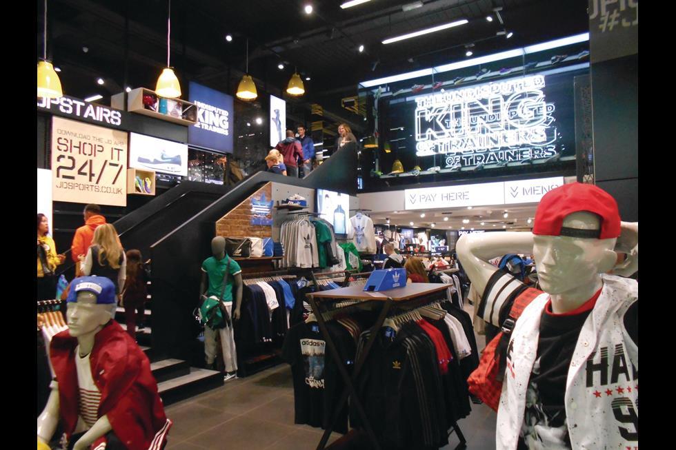 Store gallery: JD Sports' Trafford Centre store races into the future ...